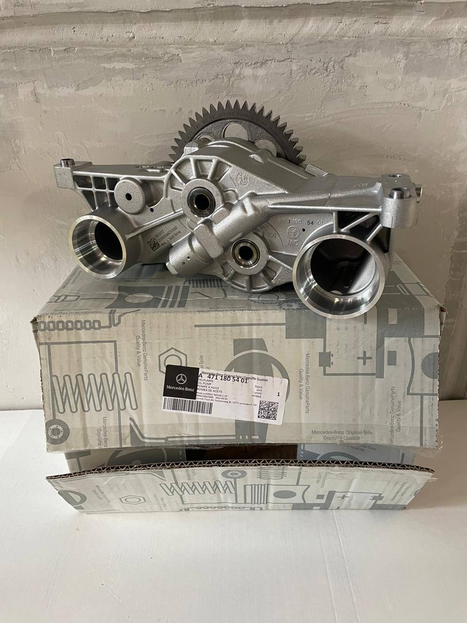 Насос масляный MB Actros MP4 OM471LA A4711805401/A4711804101 ...